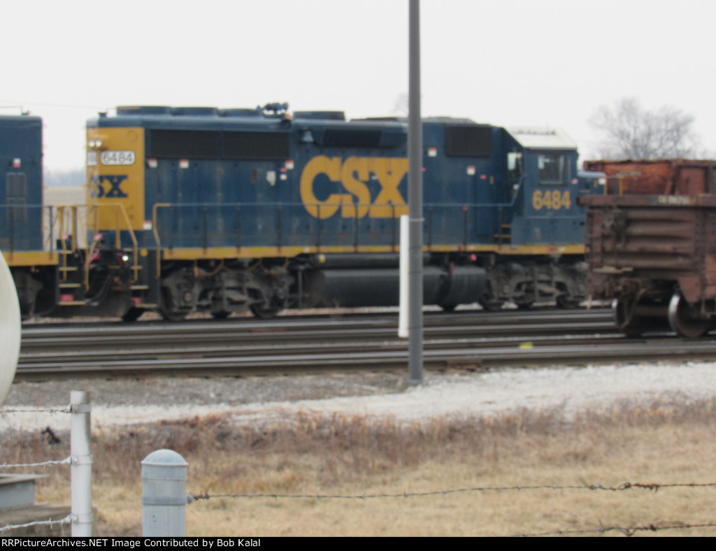 CSX 2290 CSX 6484 doing some switching in the north yard